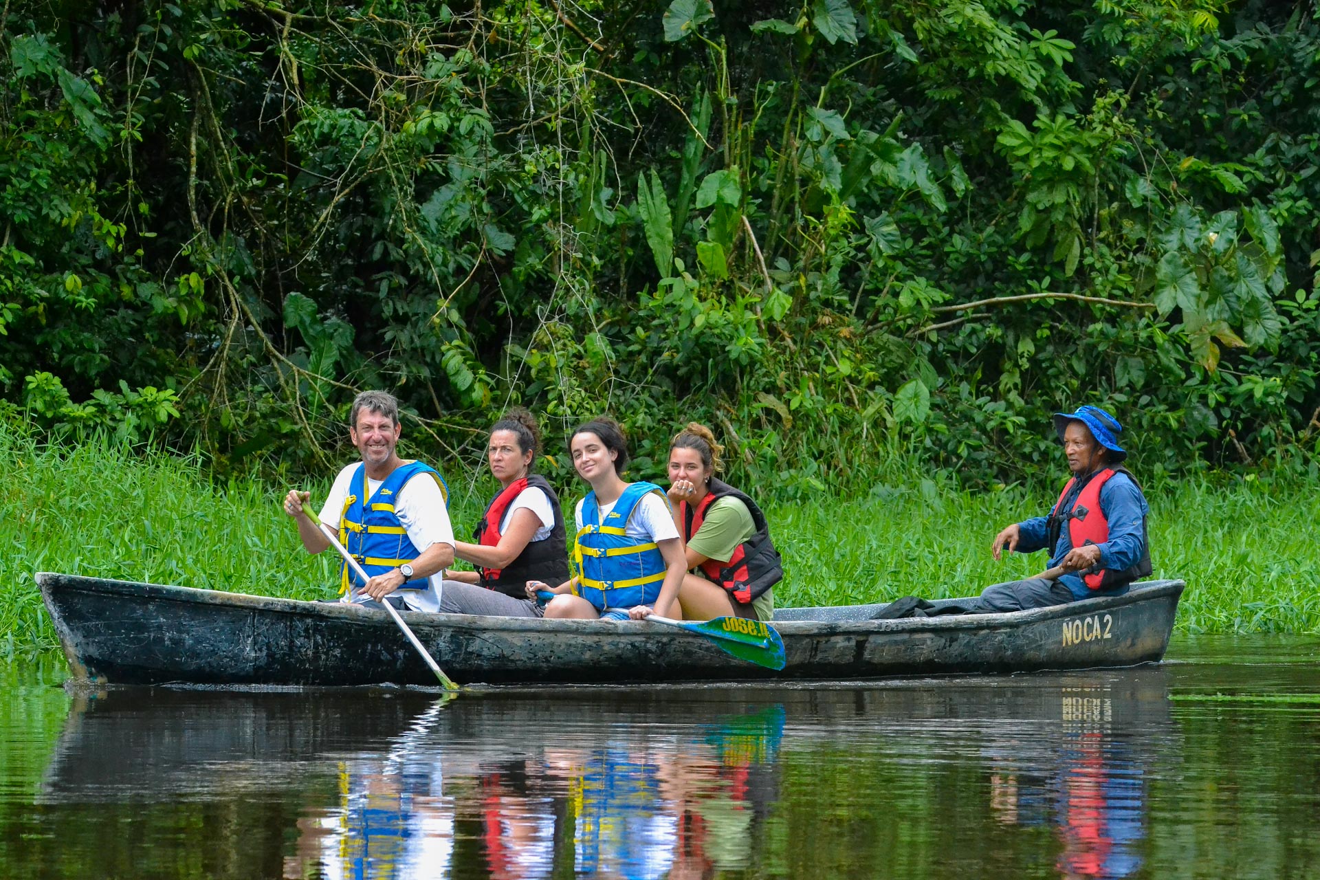 Tortuguero Silent Canoe Tour Expedition - Bio Eco Adventures
